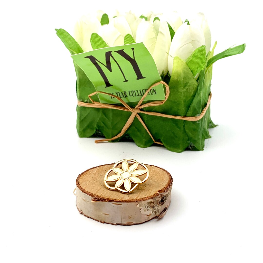 Vintage Daisy Lapel Pin Girl Scouts Membership Gold Tone Metal - Etsy