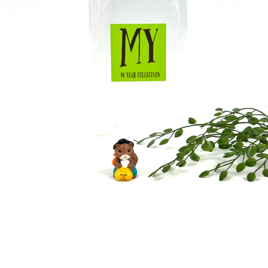 Vintage Hallmark Merry Miniatures Halloween Figurine: Squirrel Hobo ...