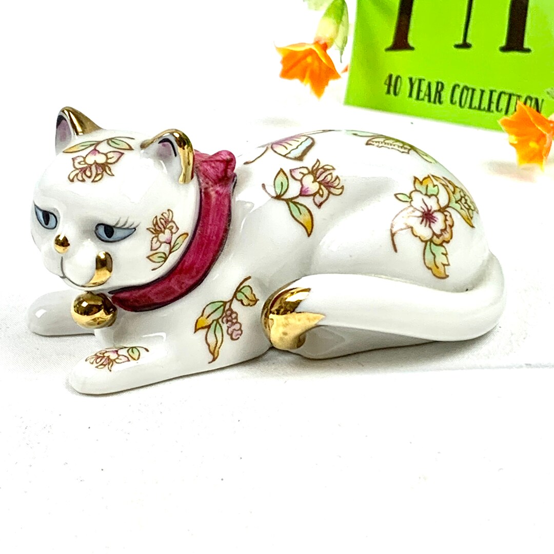 Vintage Franklin Mint Satsuma Cat Curio Cabinet Cat Figurine Pink ...