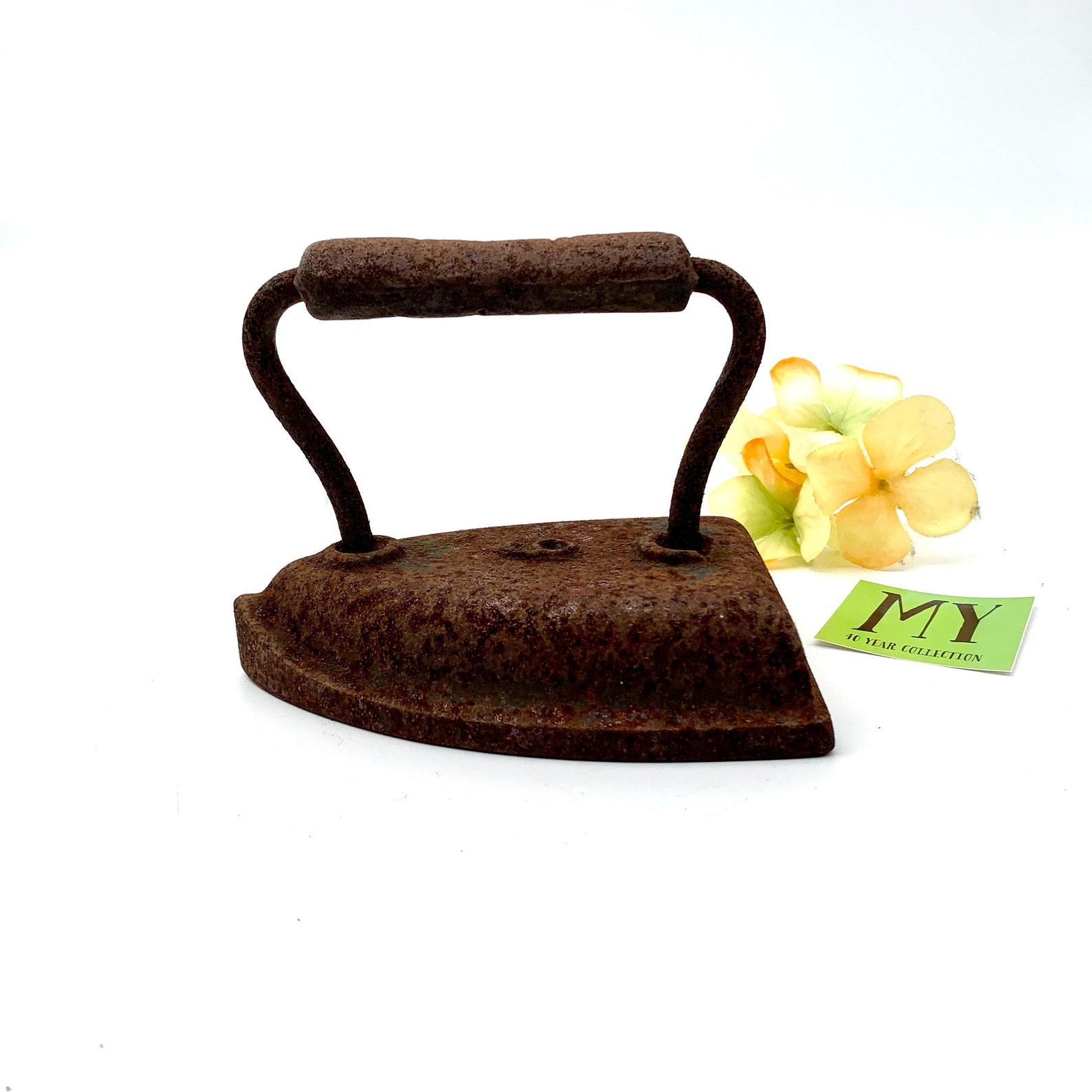 Antique Rustic Cast Iron Clothes Iron 6 Paperweight Prop - Etsy