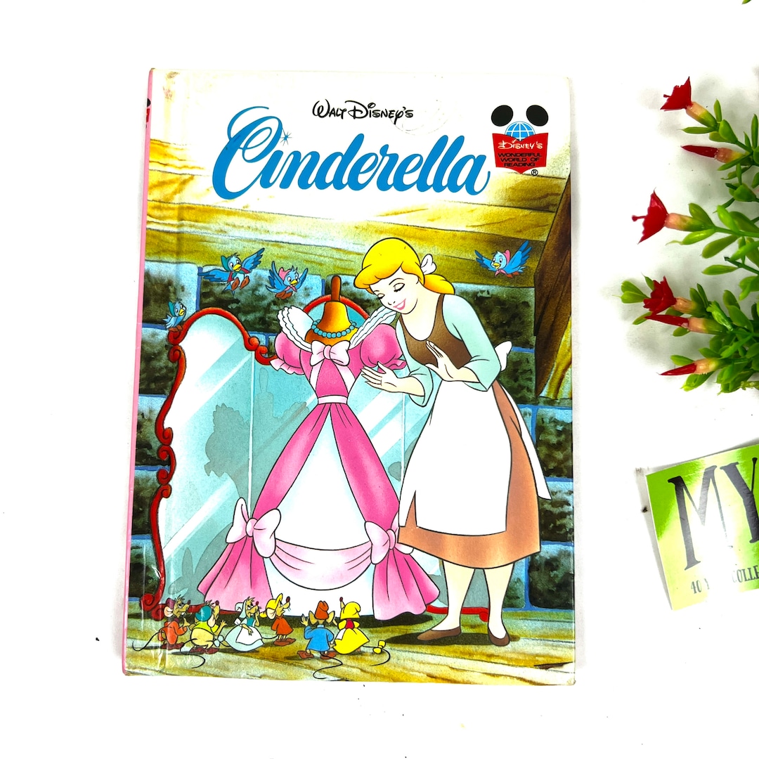 Vintage 1995 Cinderella Book: Walt Disney's World of Reading - Etsy