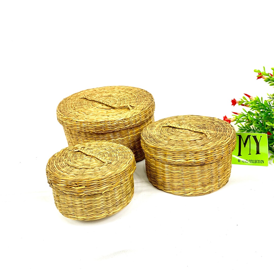 Vintage Set of Three Nesting Straw Woven Storage Containers - Etsy