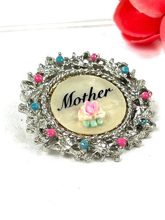 Vintage Mother Brooch: Silver Tone Wreath, Pink & Blu… - Gem