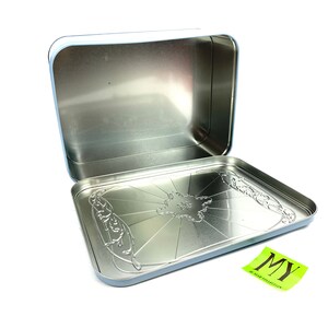 Vintage Large Blue With Gold Scroll Tin Keepsake Box Disney Princess ...