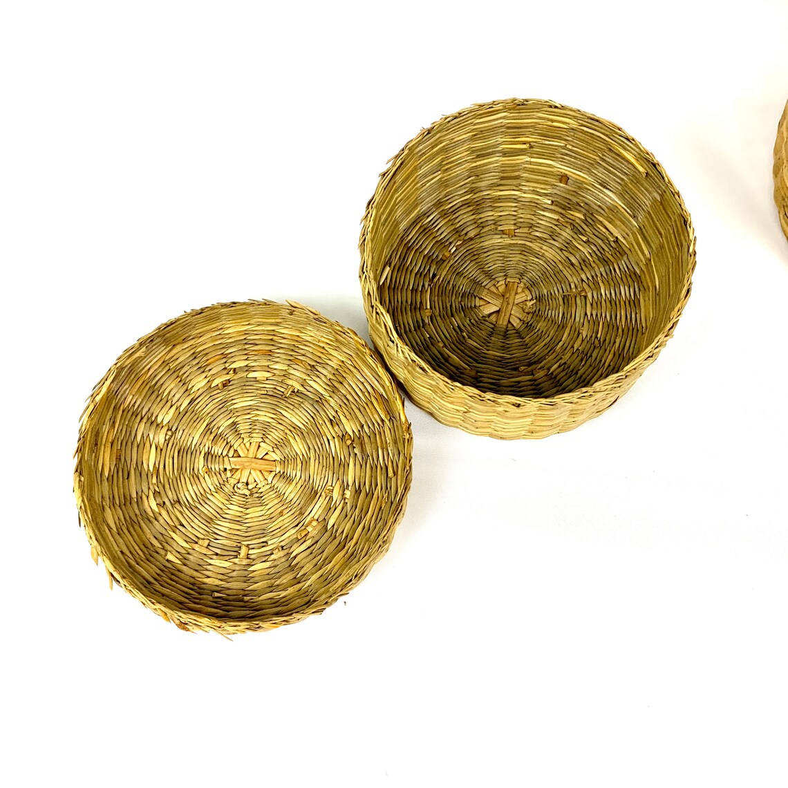 Vintage Set of Three Nesting Straw Woven Storage Containers - Etsy