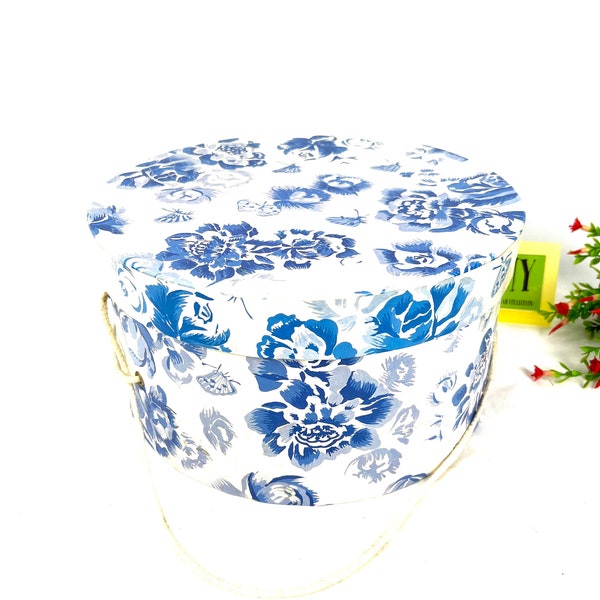 Round Hat Box - Etsy