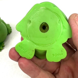 Vintage Toy Frogs Pair of Squeezy Rubber Frog Toys Bath Time Frogs ...