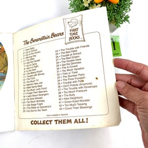 1986 the Berenstain Bears Go Out for the Team by Stan and Jan ...