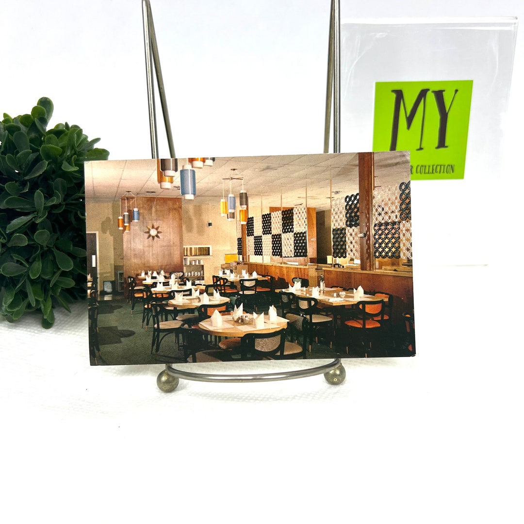 Vintage Postcard - Dining Room of the Pagoda Restaurant, Churchill ...