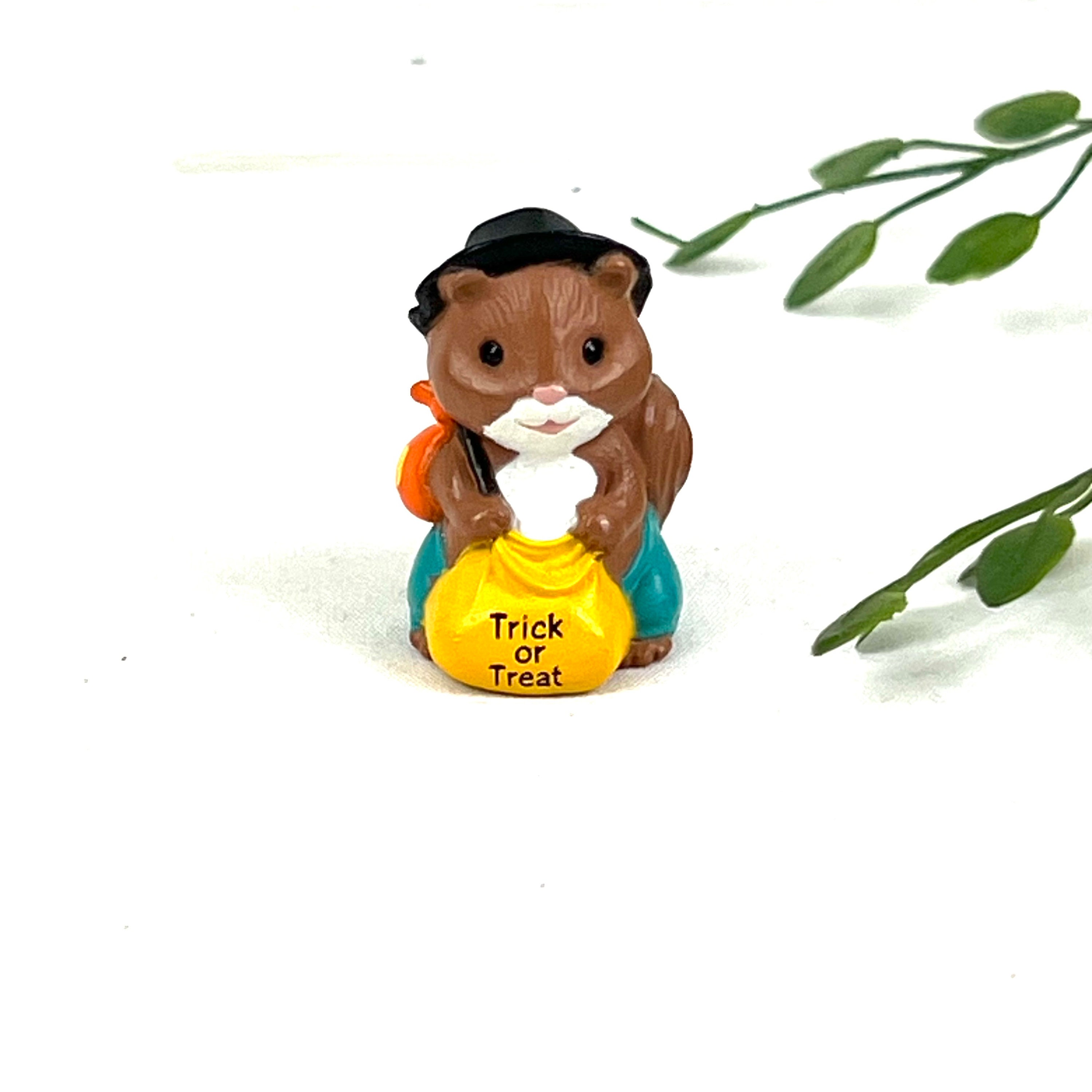 Vintage Hallmark Merry Miniatures Halloween Figurine: Squirrel Hobo ...