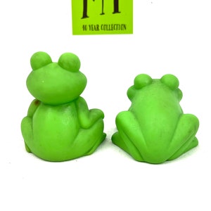 Vintage Toy Frogs Pair of Squeezy Rubber Frog Toys Bath Time Frogs ...