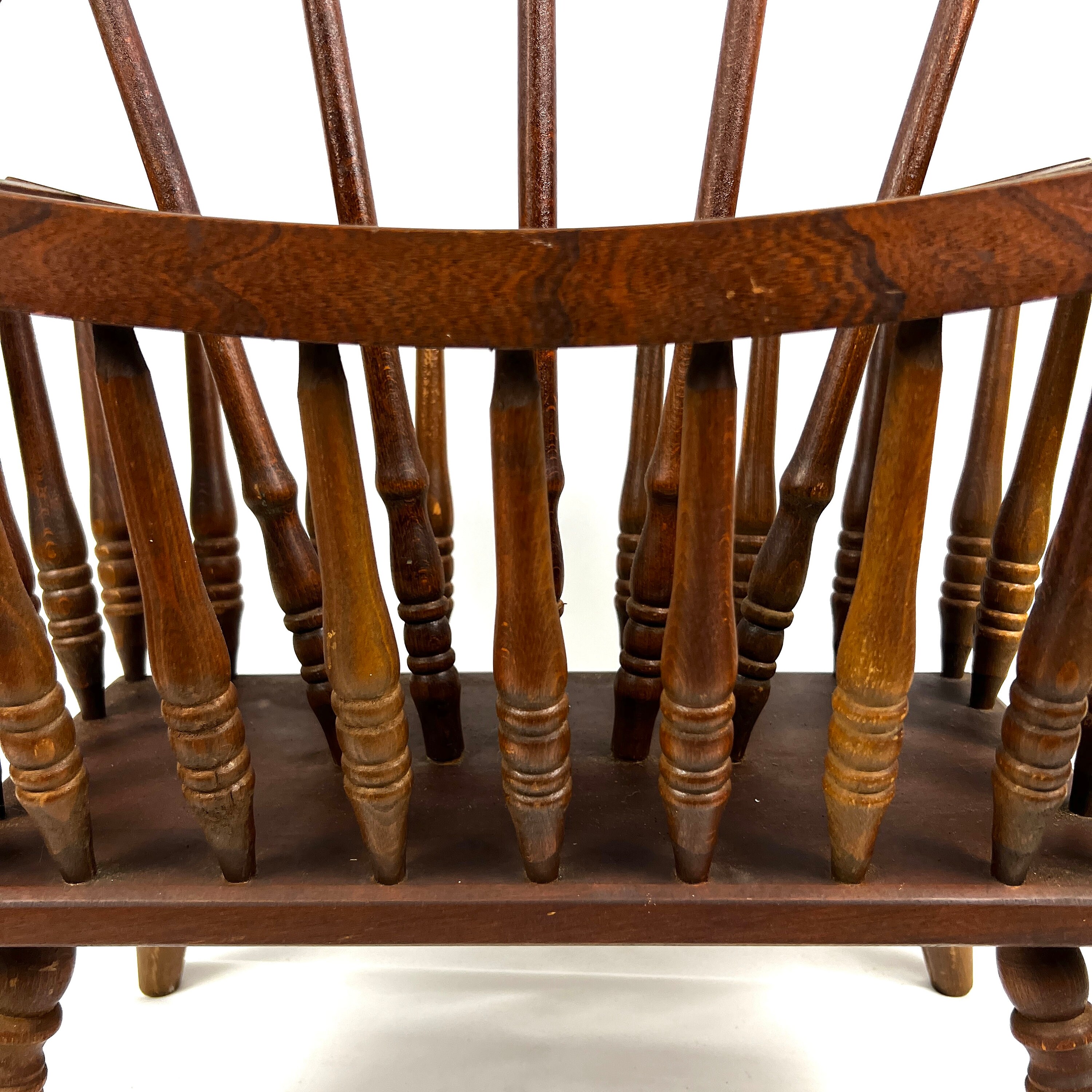 Vintage Solid Oak Wagon Wheel Spindle Magazine Holder Wooden Newspaper ...