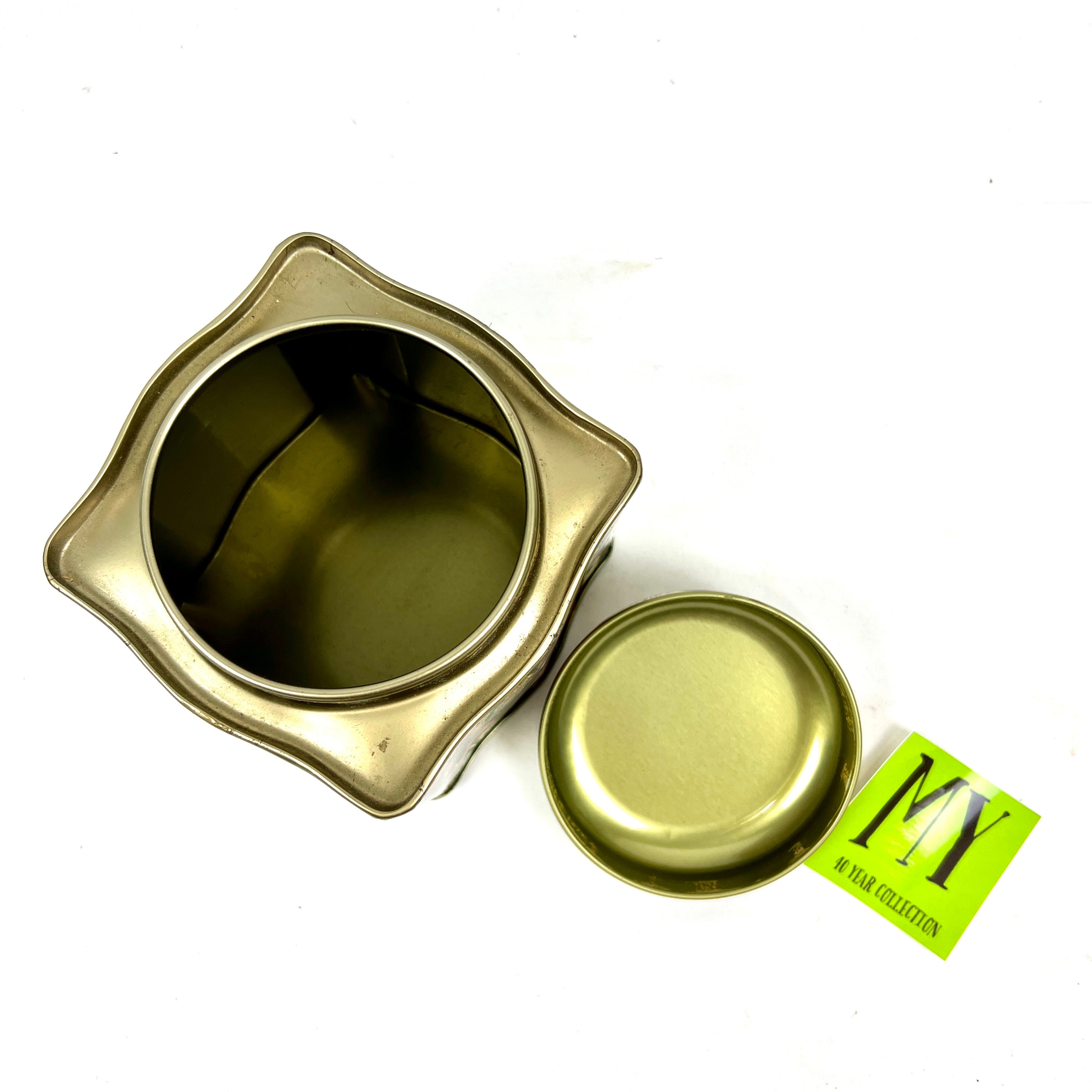 Beautiful Vintage Holiday Square Tin Box With Round Lid - Etsy