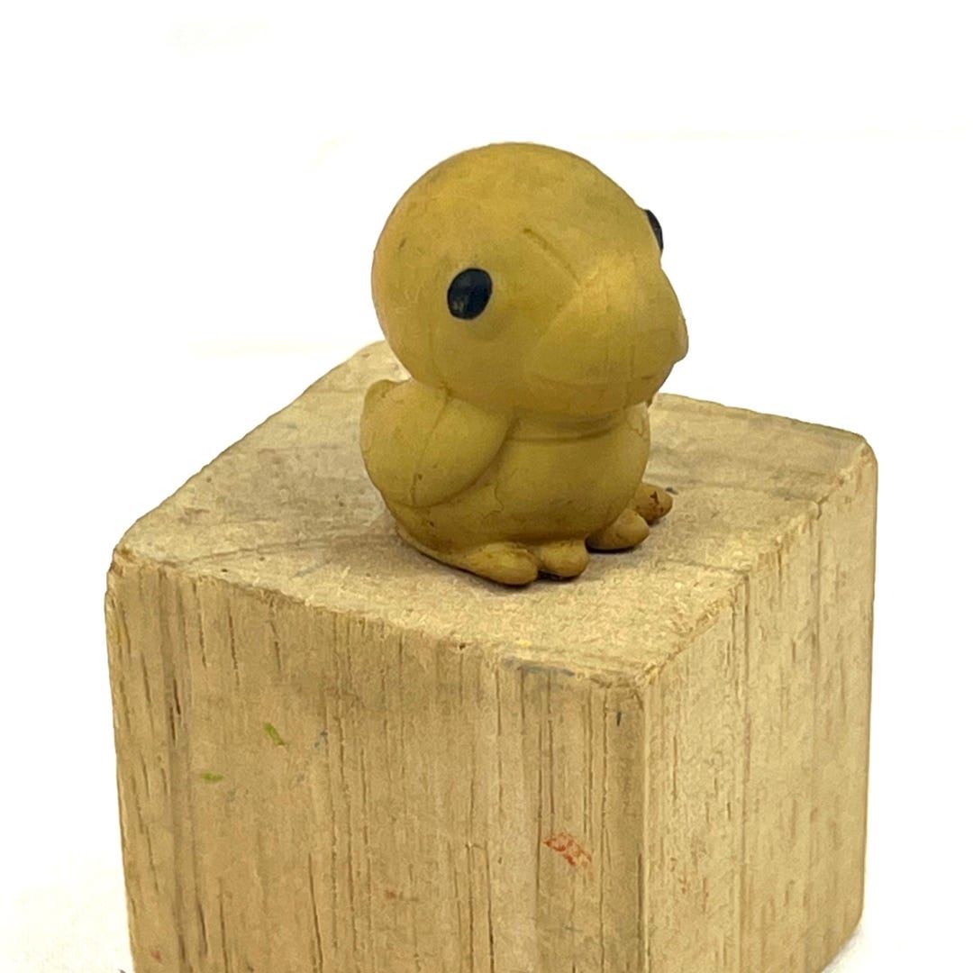 Vintage Miniature Figurine - Super Tiny Fat Beak Yellow Duck - Hard ...