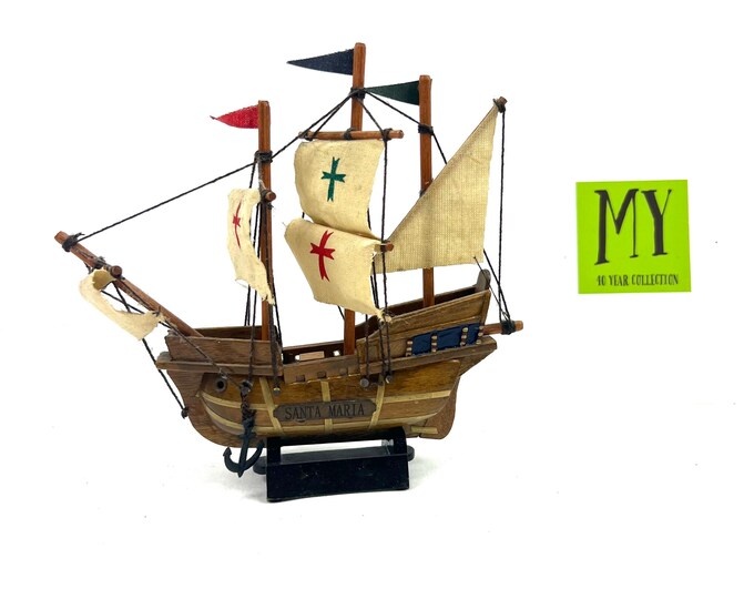 Vintage Wooden Model Sailship - Santa Maria 1492 Ship - Ship Figurine ...