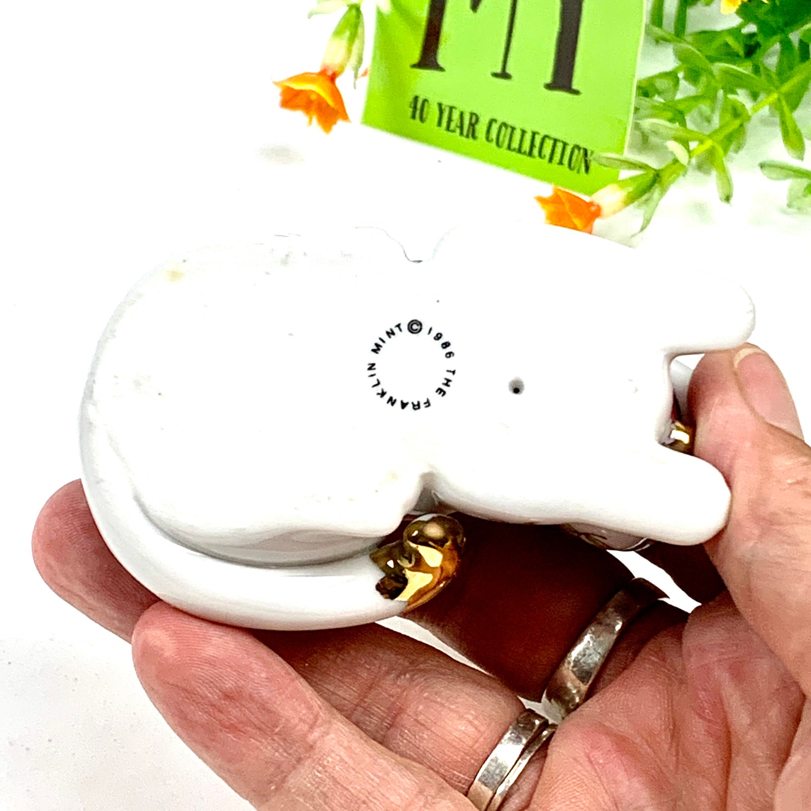 Vintage Franklin Mint Satsuma Cat Curio Cabinet Cat Figurine Pink ...