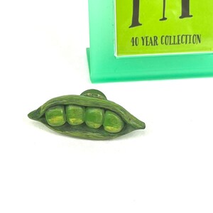 Vintage Small Wooden Drawer Pull Green Peas in the Pod Drawer Knob Restoration Small Cabinet ...