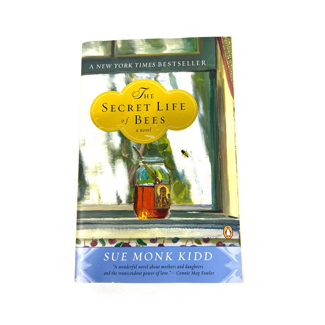 The Secret Life of Bees by Sue Monk Kidd Paperback Book - Vintage ...