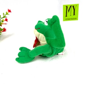 Vintage Soft Frog Toy - Cuddle Wit Toy - Green Frog With Red Bow ...