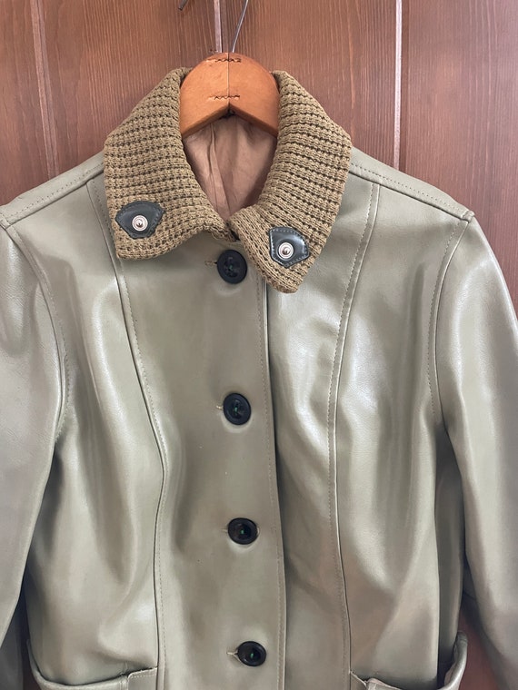 1960s Vintage Green Mod Leather Coat Size S/M - Gem