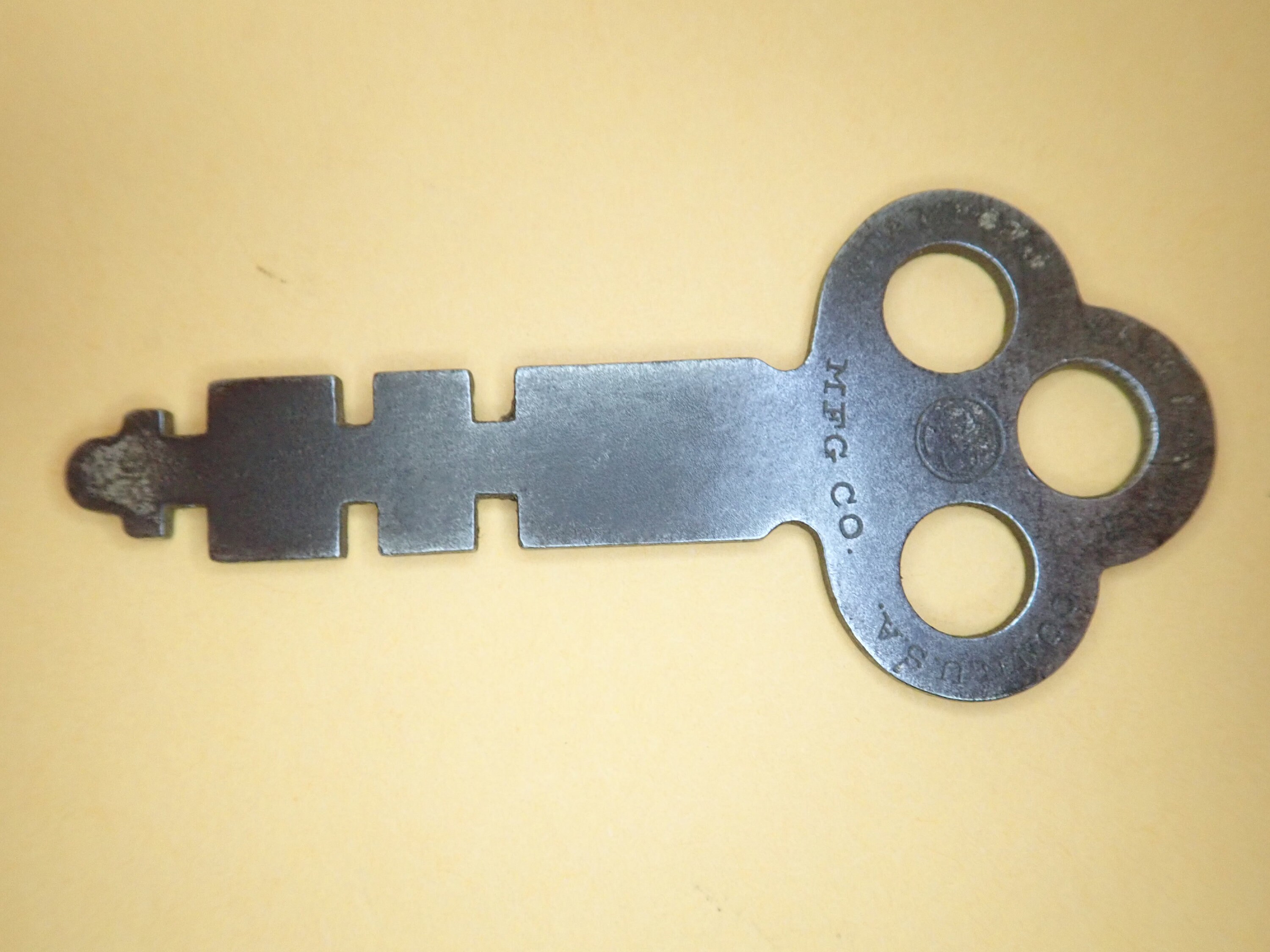 Yale & Towne Flat Key 4 Stamford Conn. USA Good Working Order | Etsy