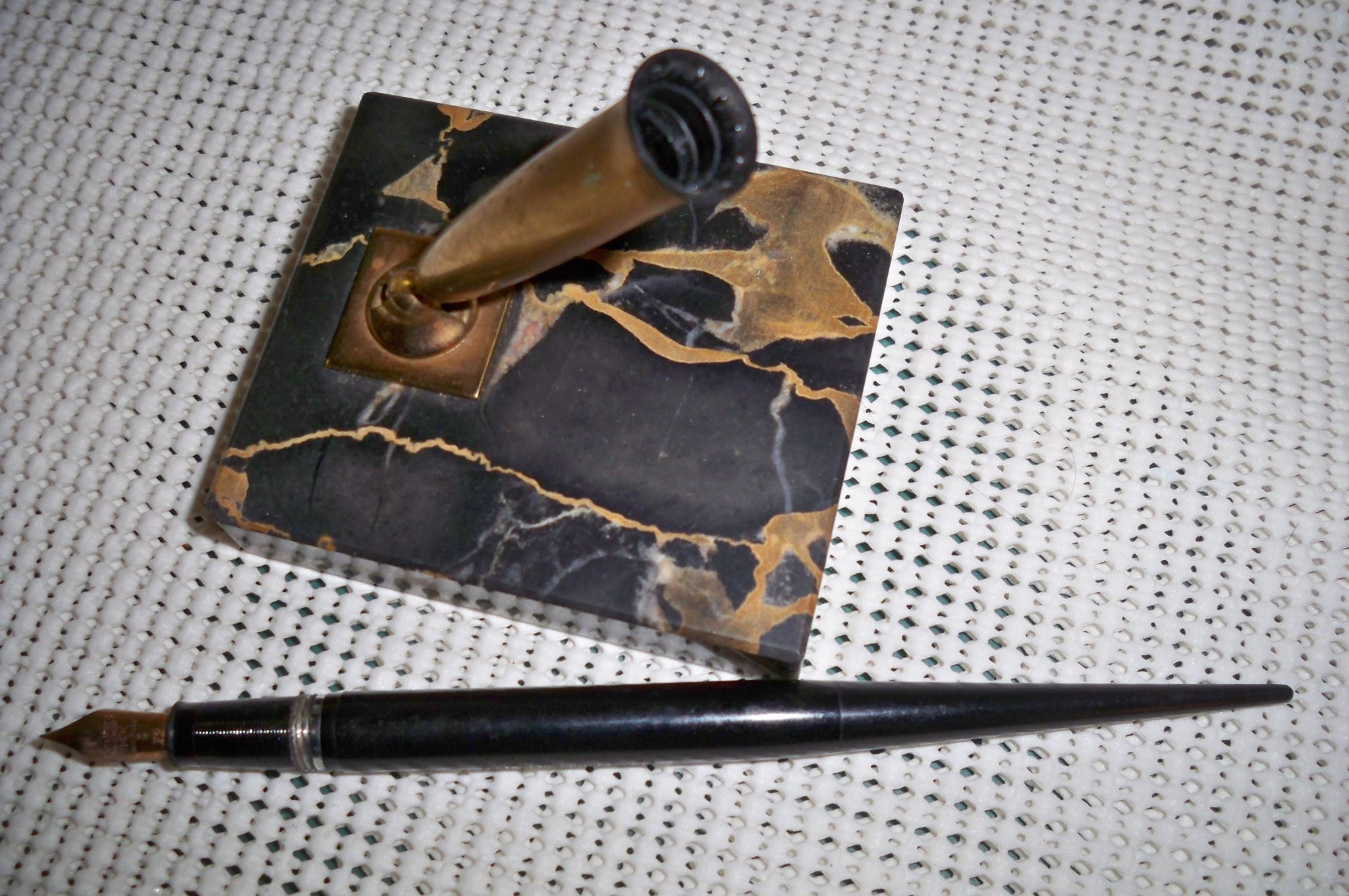 Vintage Sheaffer Desk Fountain Pen and Pen Holder Snorkel - Etsy.de