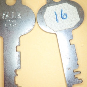 Vintage Yale & Towne Mfg. Co. Flat Keys Choice for One Key: #1, #3, #7 ...