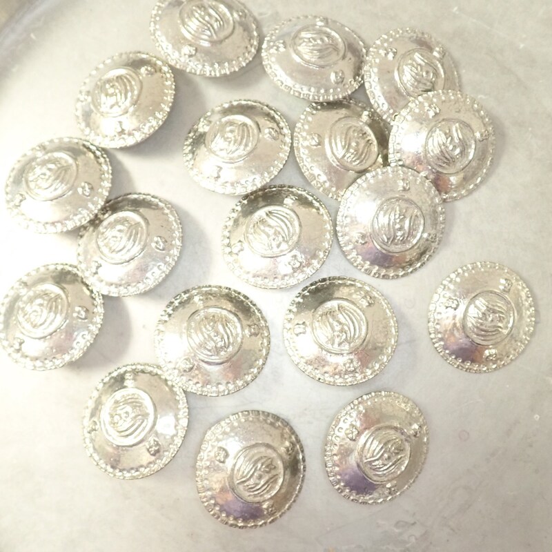 Silver Tone Buttons - Etsy