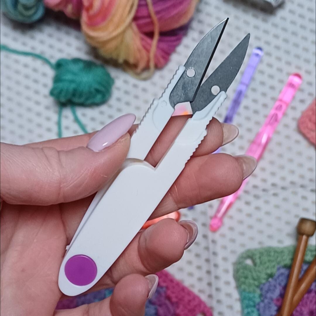 Craft Scissors: Thread Snips With Safety Cover - Etsy