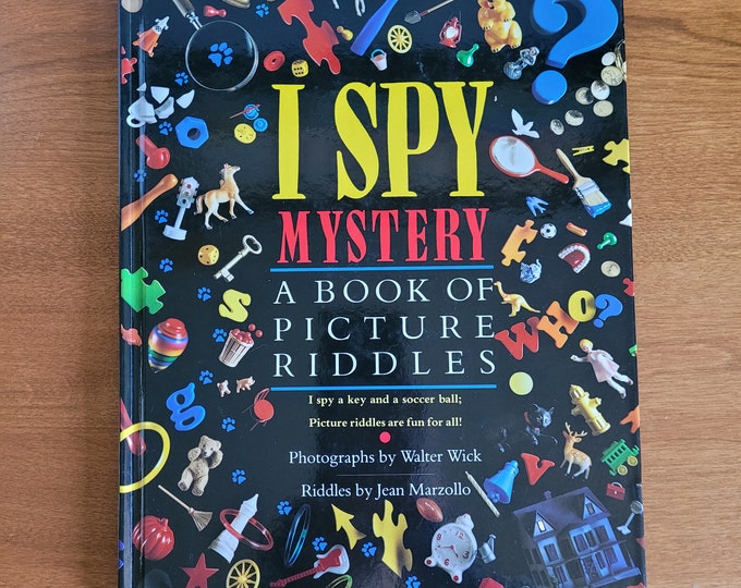 I Spy Mystery, a Book of Picture Riddles 1993 Scholastic Hardcover Kids ...