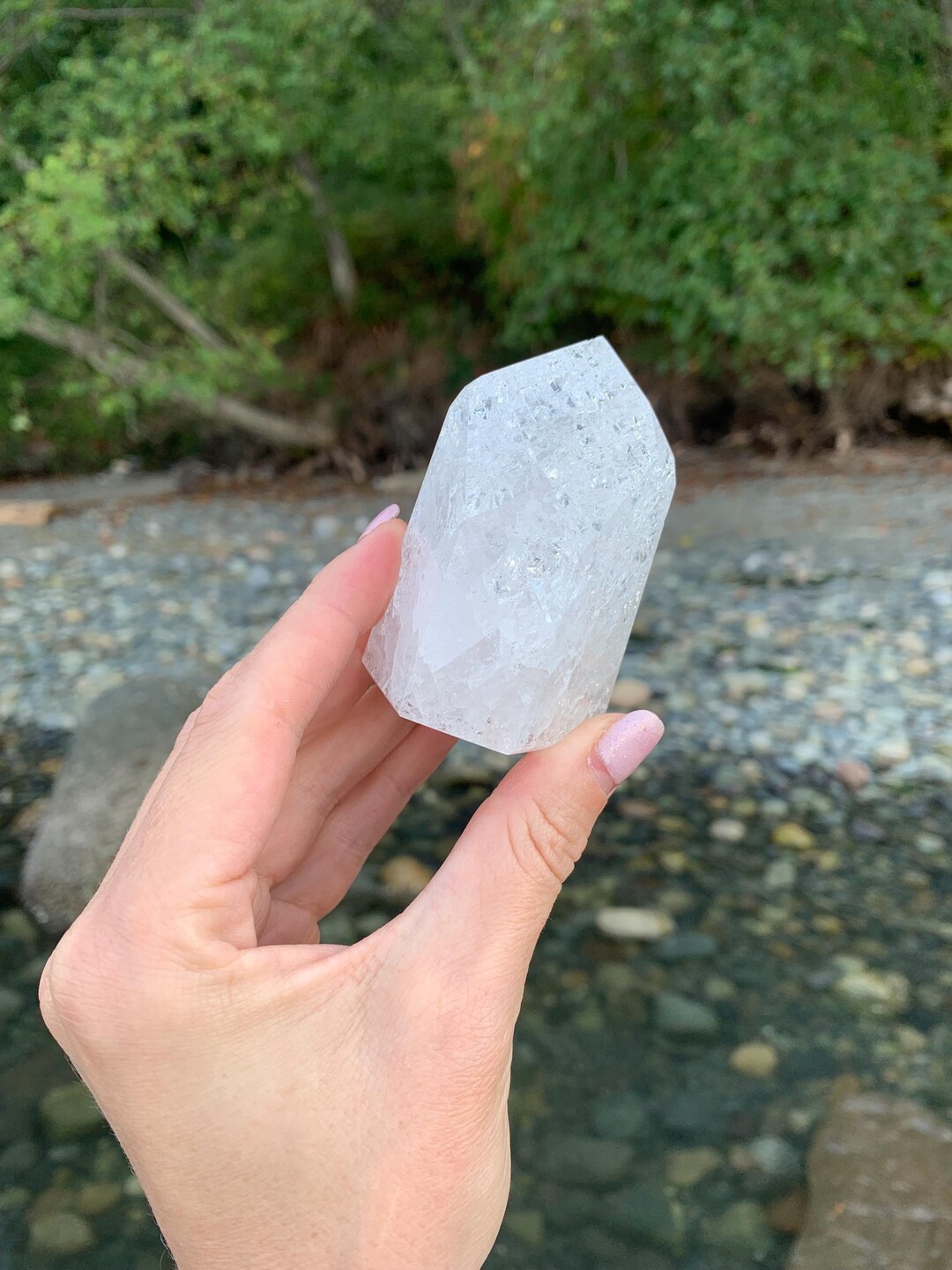 Cracked Quartz Tower, 130 Gram, 3” Fire & Ice Crackle Quartz - Etsy