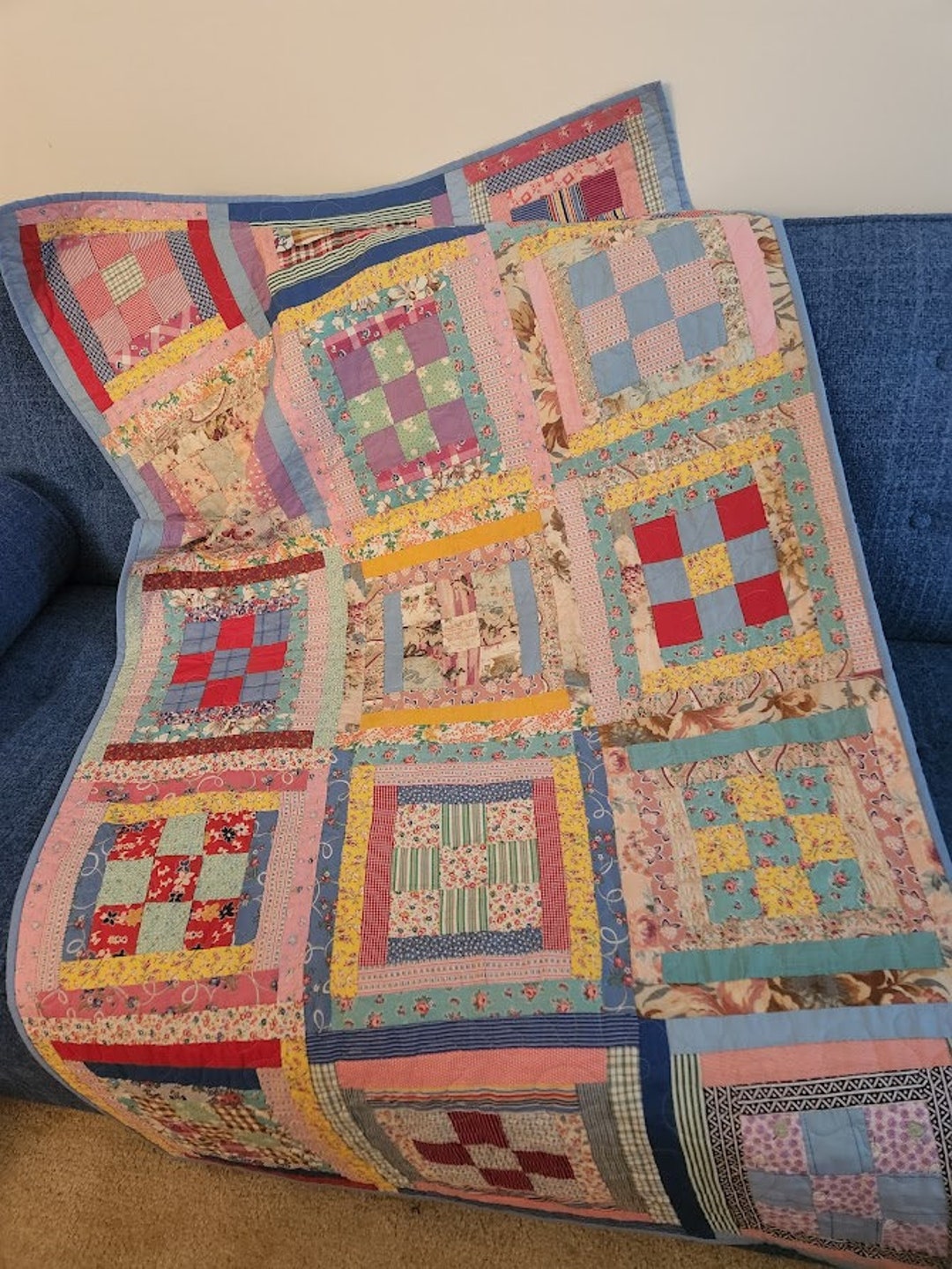 Vintage Classic Pastel Quilt - Etsy