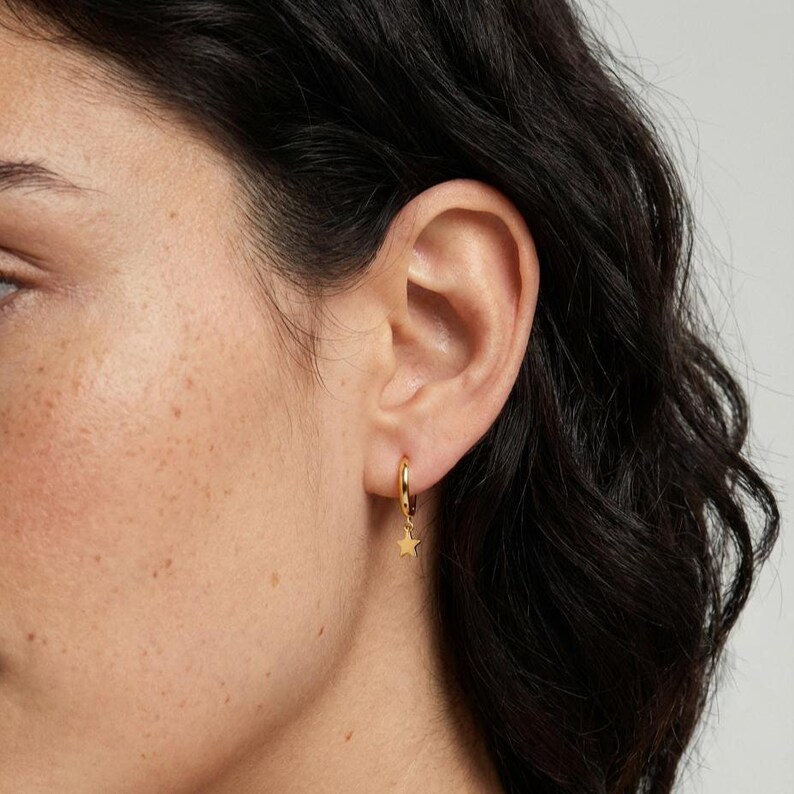 18K Gold Star Earrings, Tiny Star Earrings, Minimalist Jewelry, Star ...