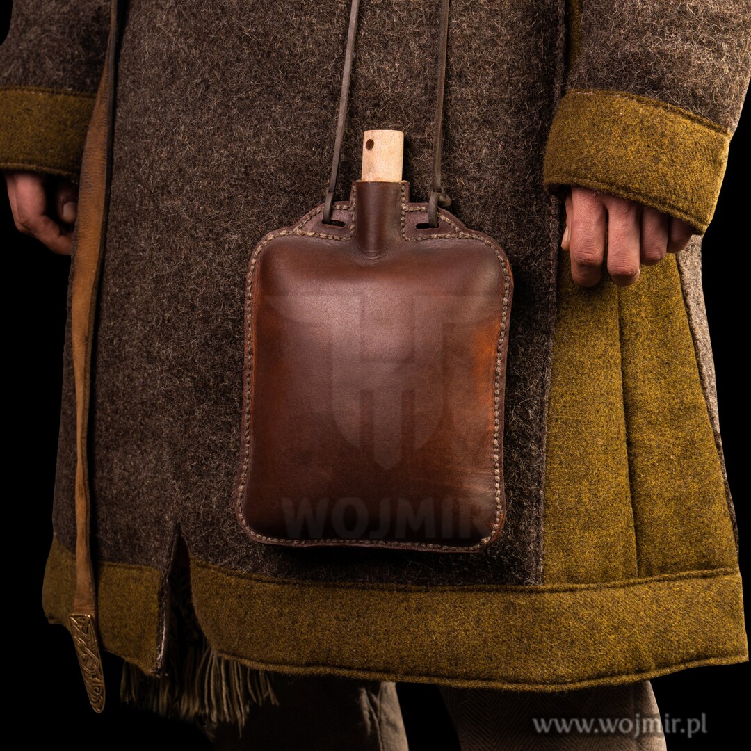 Leather Bottle / Canteen / Flask / for Vikings / Reenactors / - Etsy