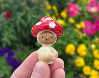 Elfling Handmade Small Happy Elf Figurine / Desk Buddy - Etsy