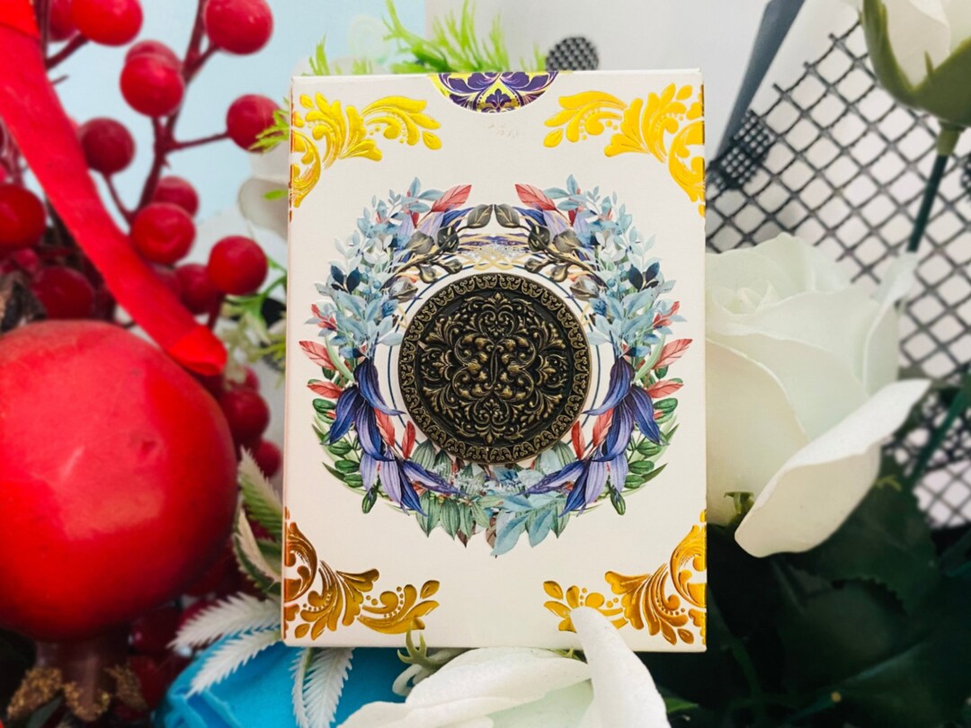 Special Botanical Gold Playing Cards, Fully Custom and Luxury Poker ...