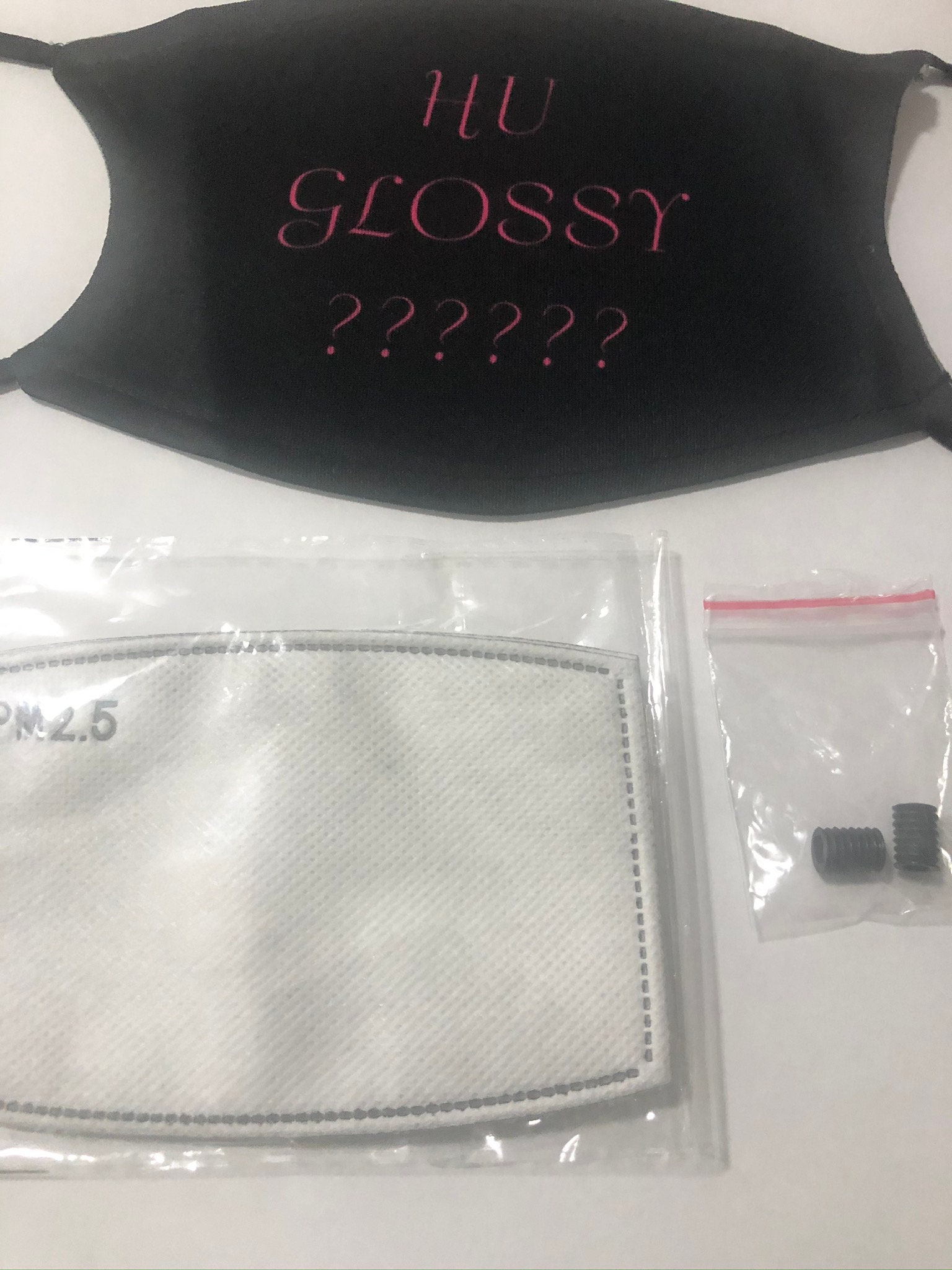 Hu Glossy Mask - Etsy