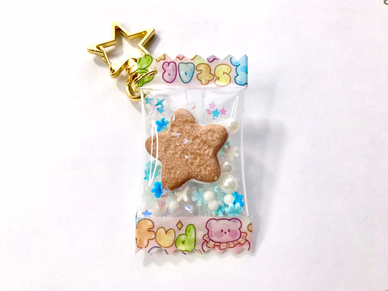 Gingerbread Cookies Star + Heart Holiday Christmas Candy Shaker Charm ...