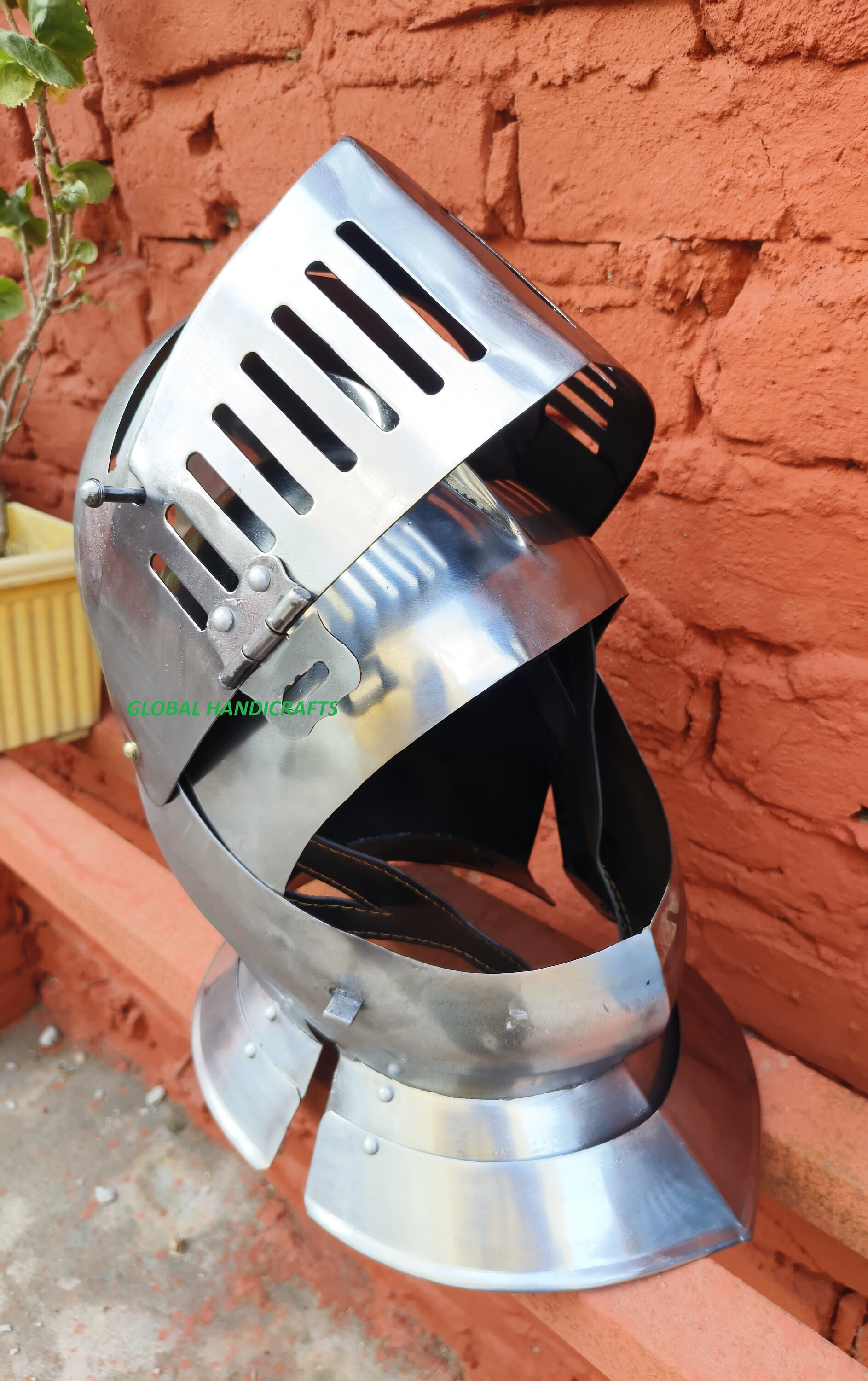 Medieval Knight European Closed Face Burgonet Armour Helmet Halloween ...