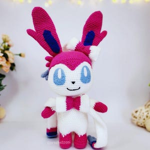 Sylveon Crochet Pattern. Pokemon Plushie Amigurumi PDF Pattern in ...