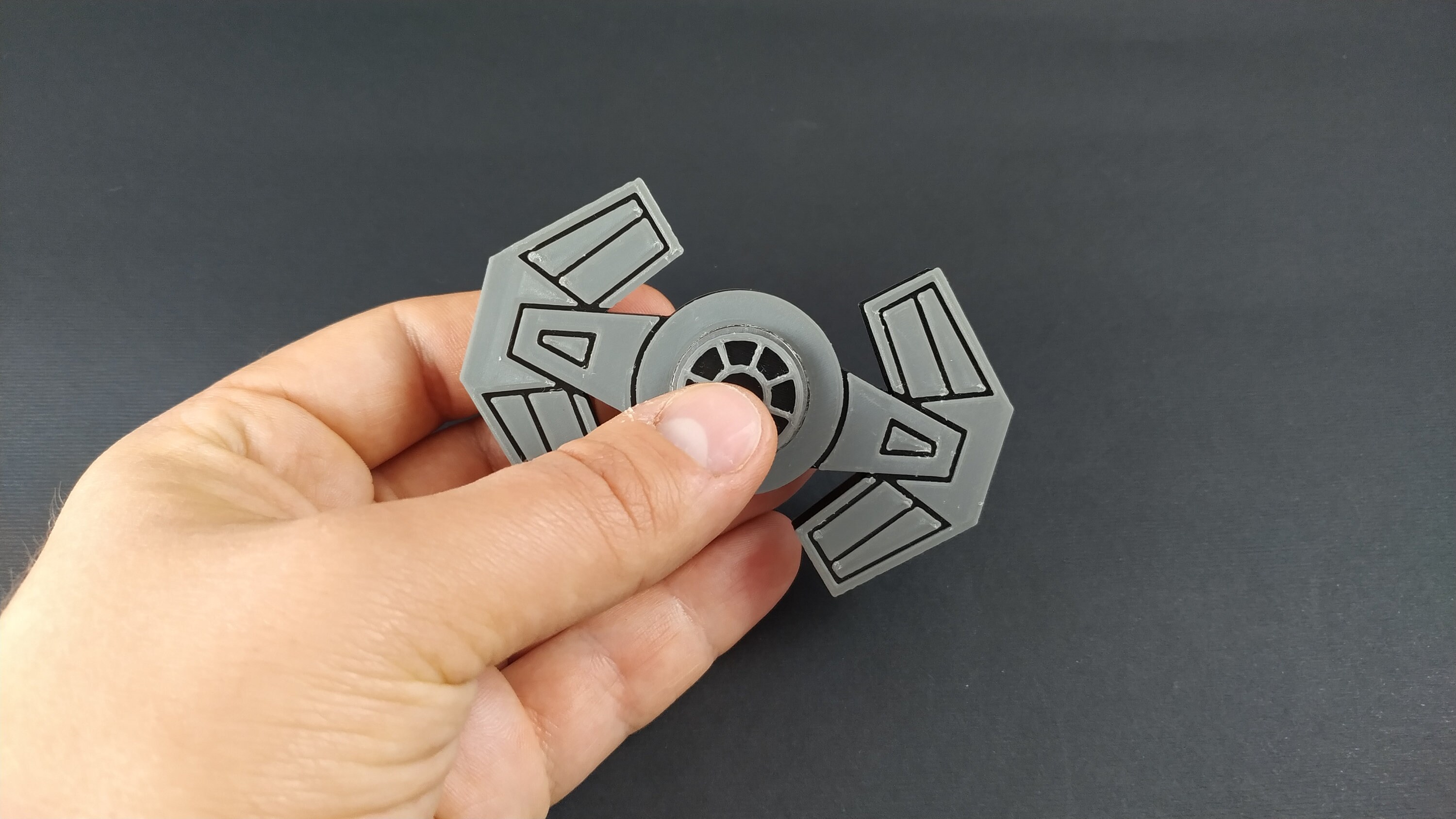 Darth Vader's Tie Advanced Fidget Spinner Darth Vader | Etsy
