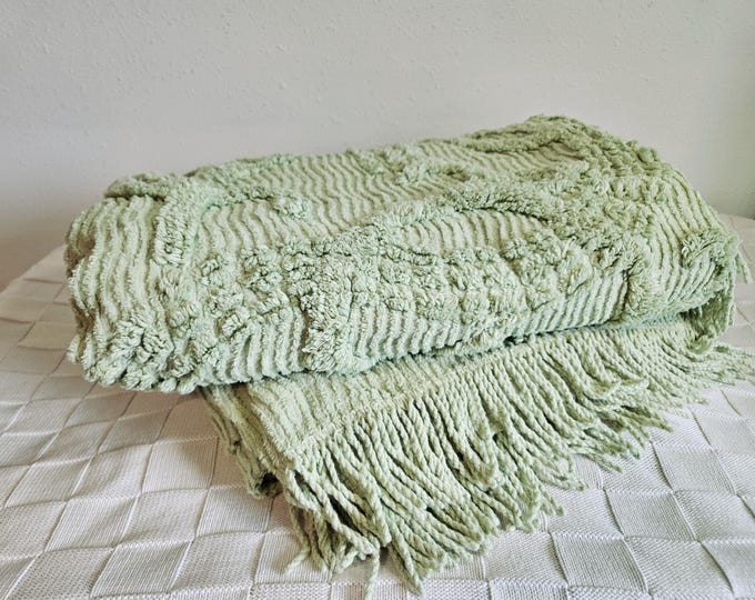 Vintage Chenille Bedspread Sage Green 102"x72" Vintage Bedspread - Etsy
