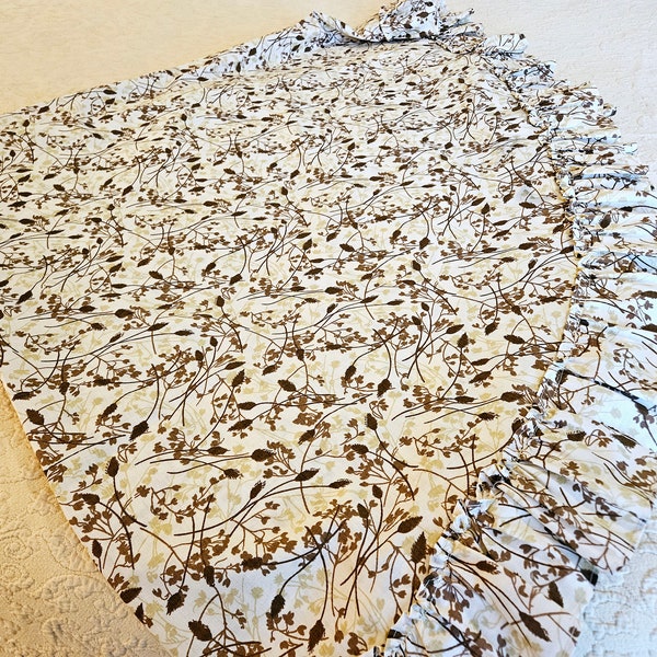 Ruffled Tablecloth - Etsy