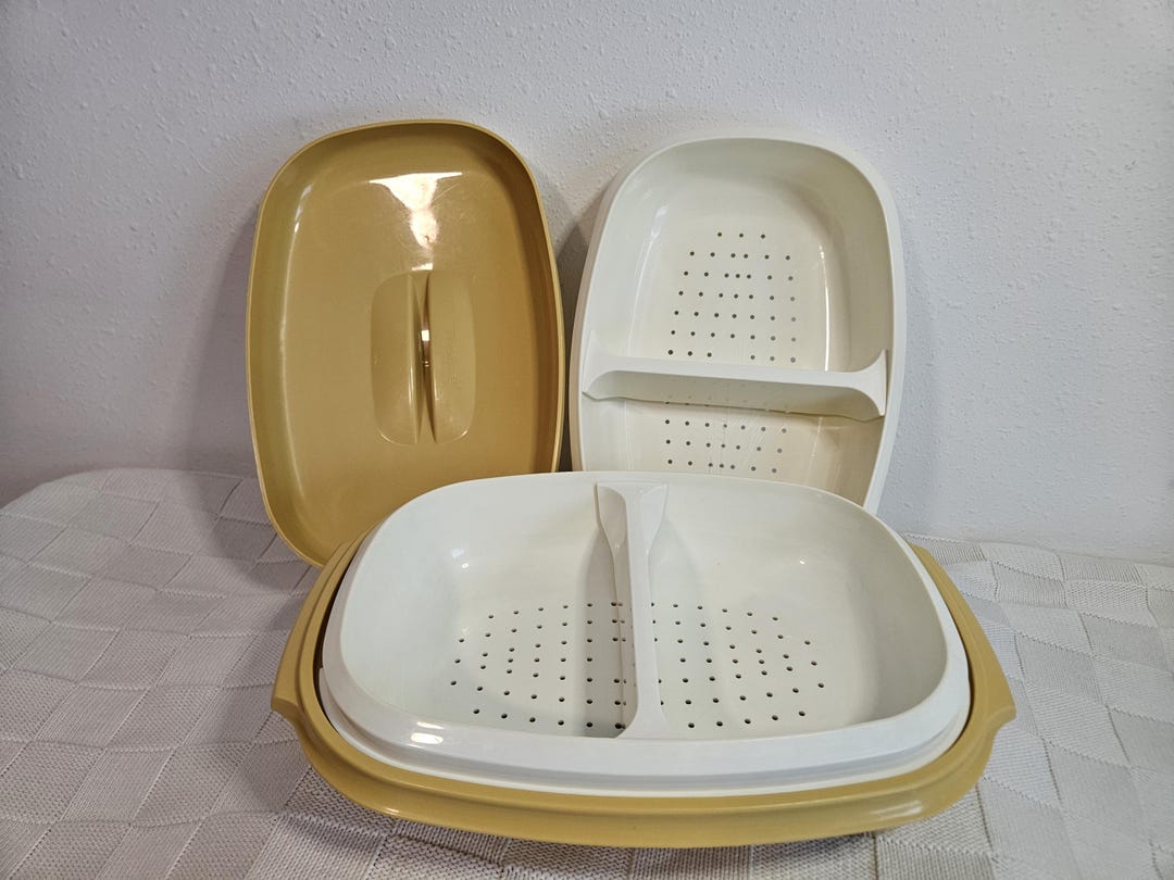 Tupperware Microwave Steamer in Harvest Gold, Complete Tupperware 1273 ...