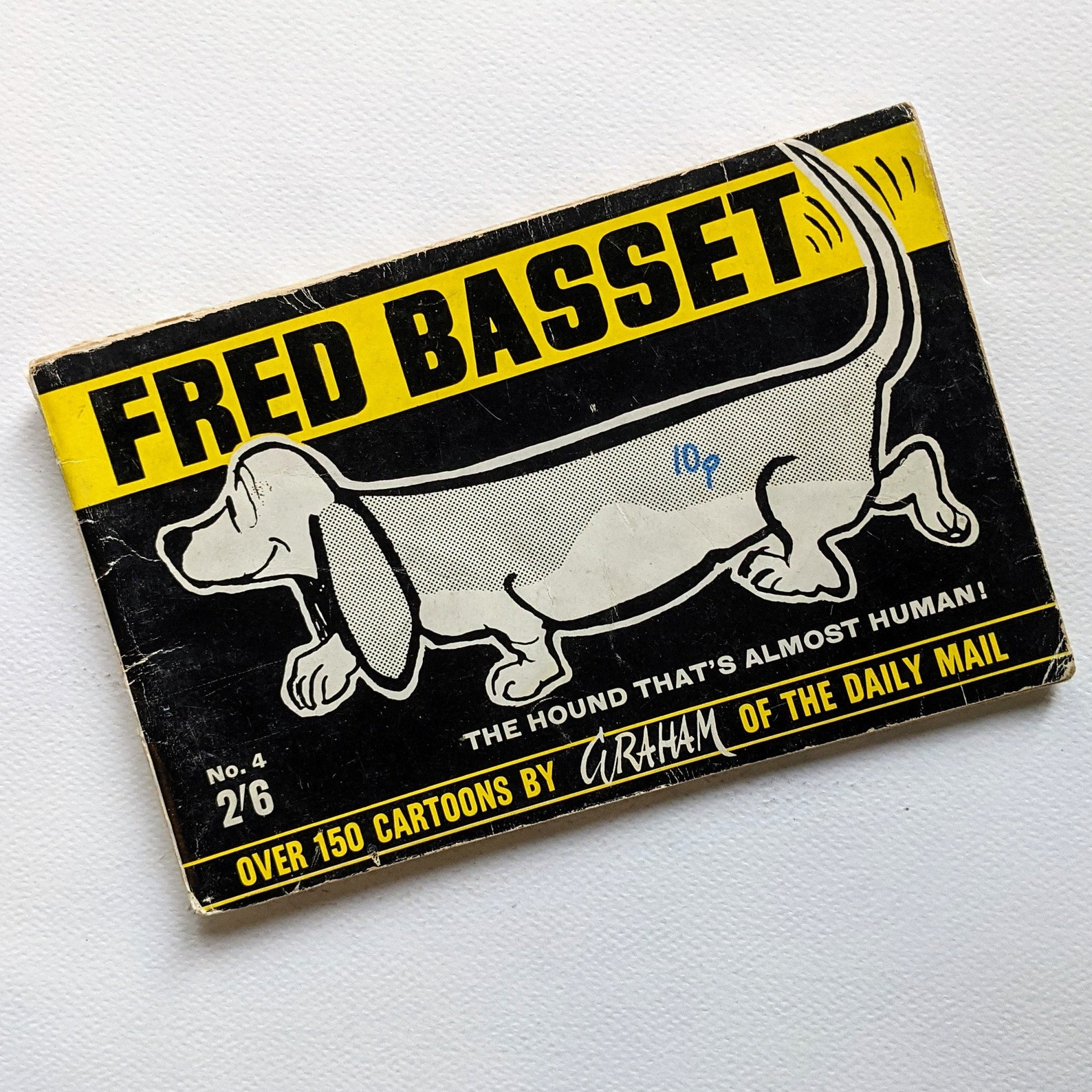 Vintage Fred Basset Comic Book - Alex Graham Daily Mail Cartoons - Etsy