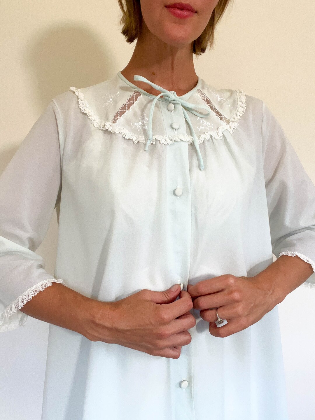 60s Vintage Pale Green Peignoir Robe / Val Mode / Lace Trim / Retro ...