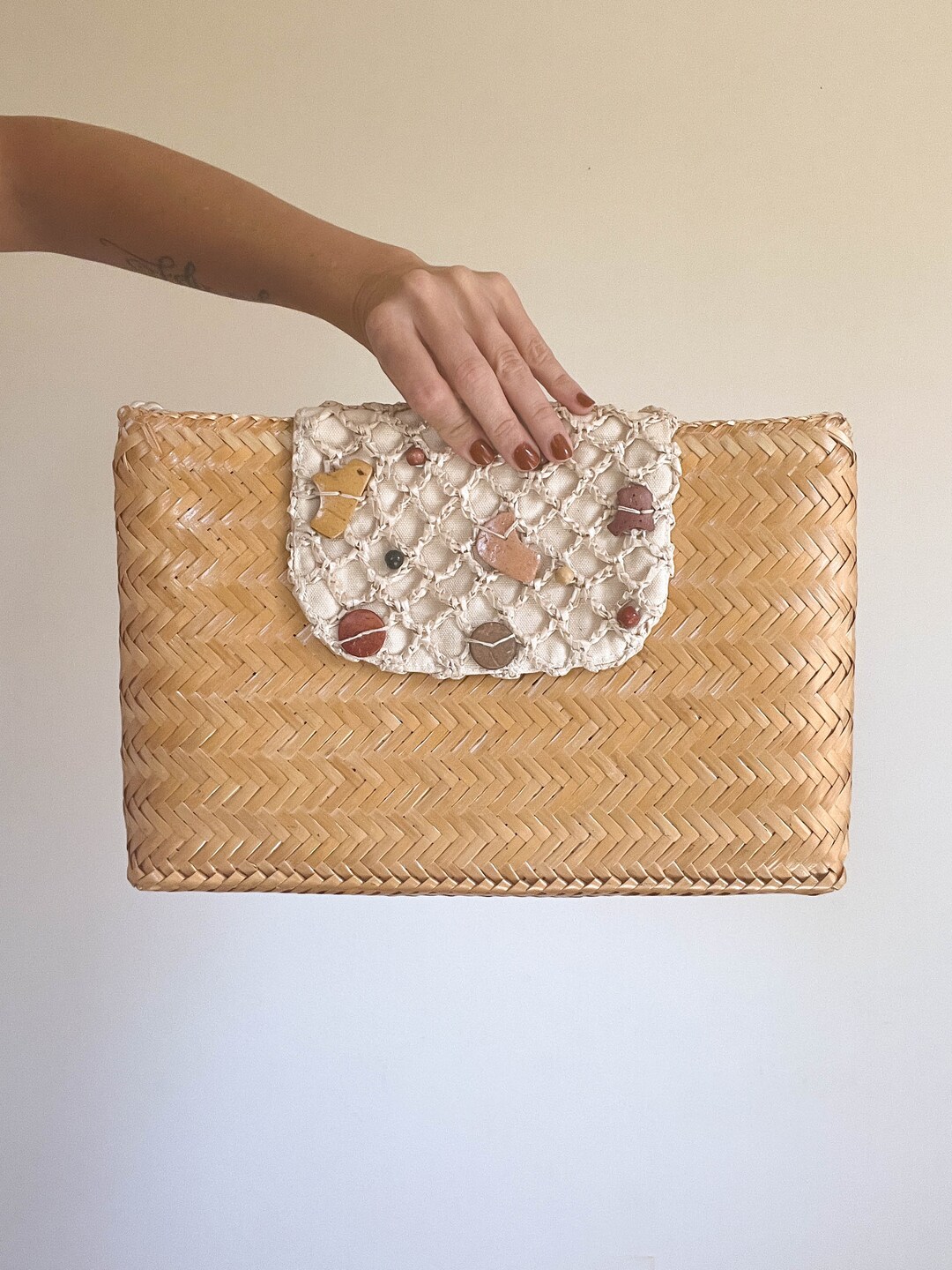 60s Vintage Pandan Straw Clutch / Phillipino / Wooden Beads and Rope ...