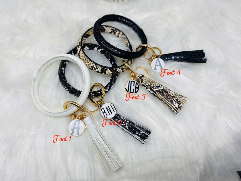 Wristlet Keychain / Personalized Key Ring Bangle /leather - Etsy