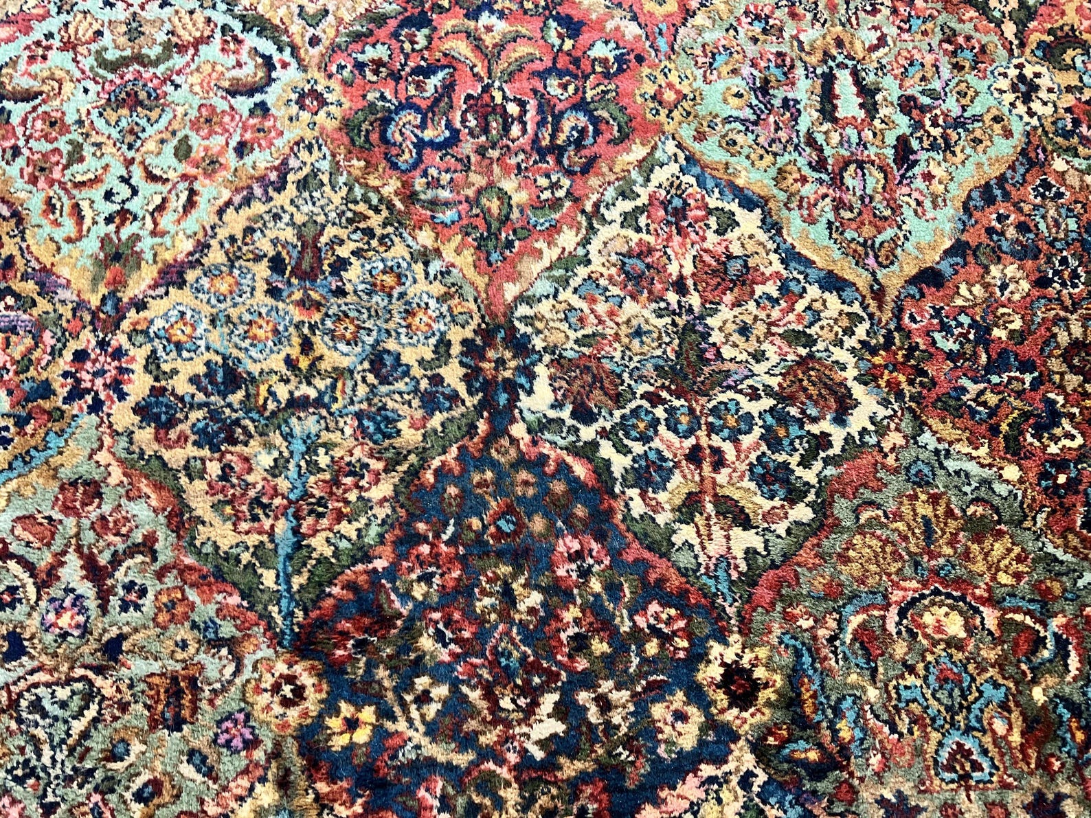 Karastan Multicolor Panel Kirman Rug #717, Wool Karastan Rug 5.9 X 9 ...