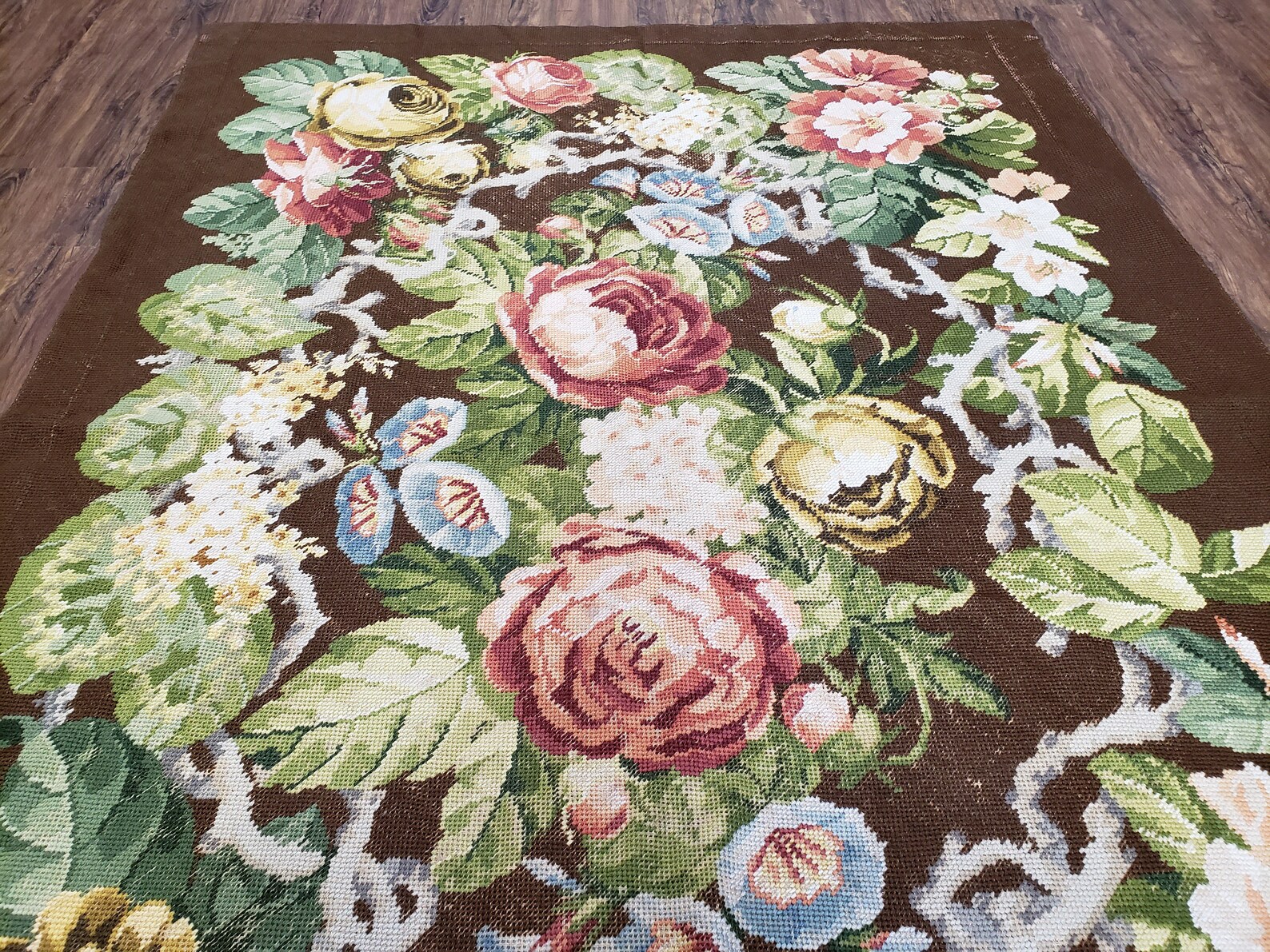 Floral Needlepoint Rug Medium Rug Vintage Area Rug Handmade - Etsy